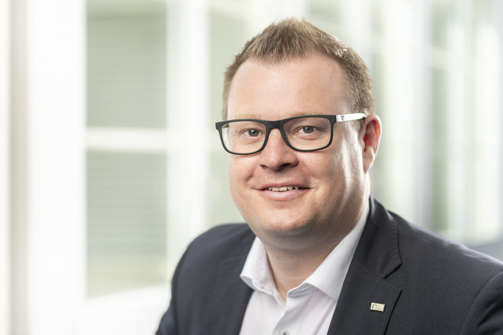 C.O.R.E. from UNITED GRINDING Group Nominated for UX Design Award 2022 ...